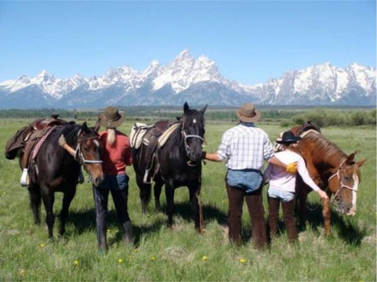 Wyoming Dude & Guest Ranches ~ a curated list