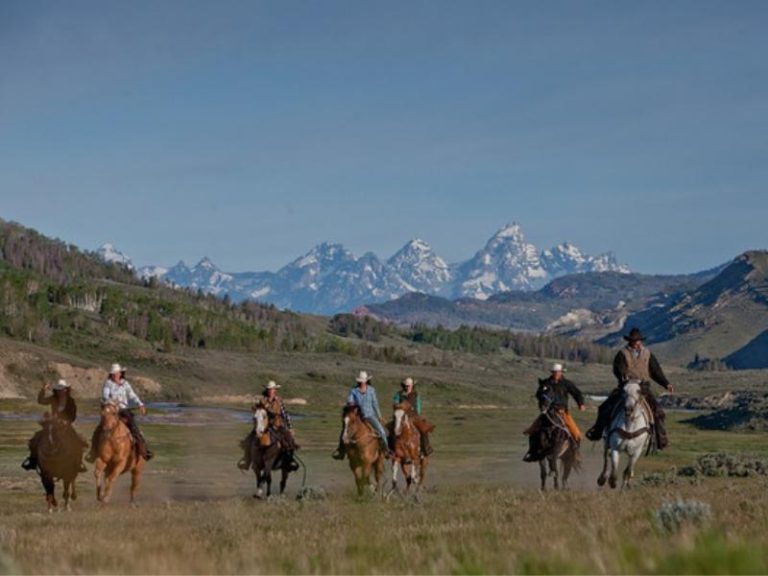 Wyoming Dude & Guest Ranches ~ a curated list